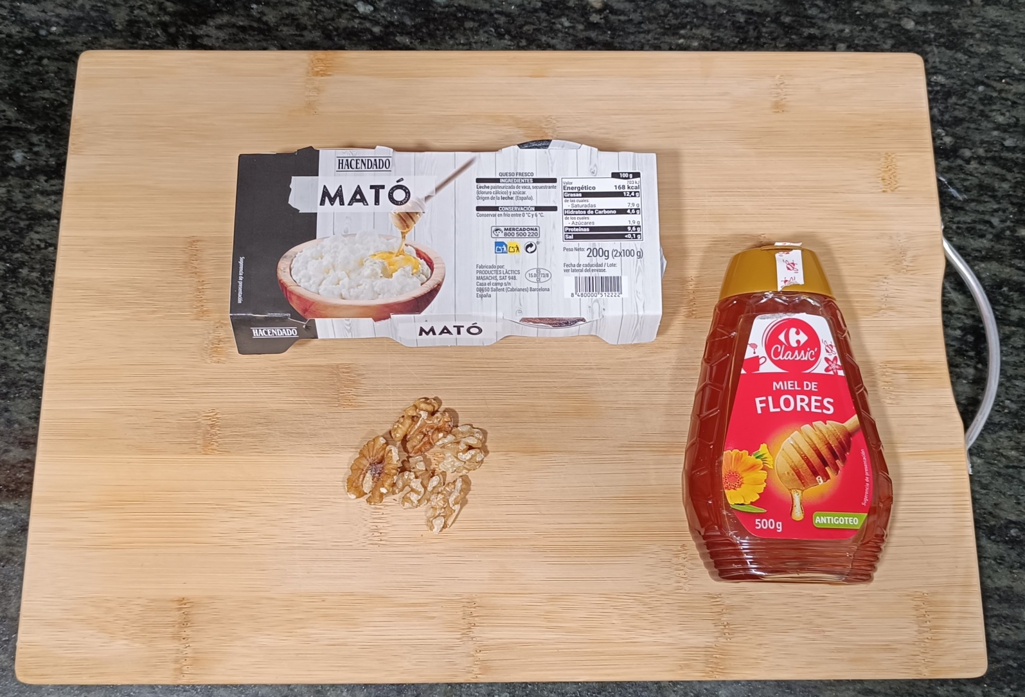 Let’s make Mató i Mel | Catalan cheese with honey – The World Through ...
